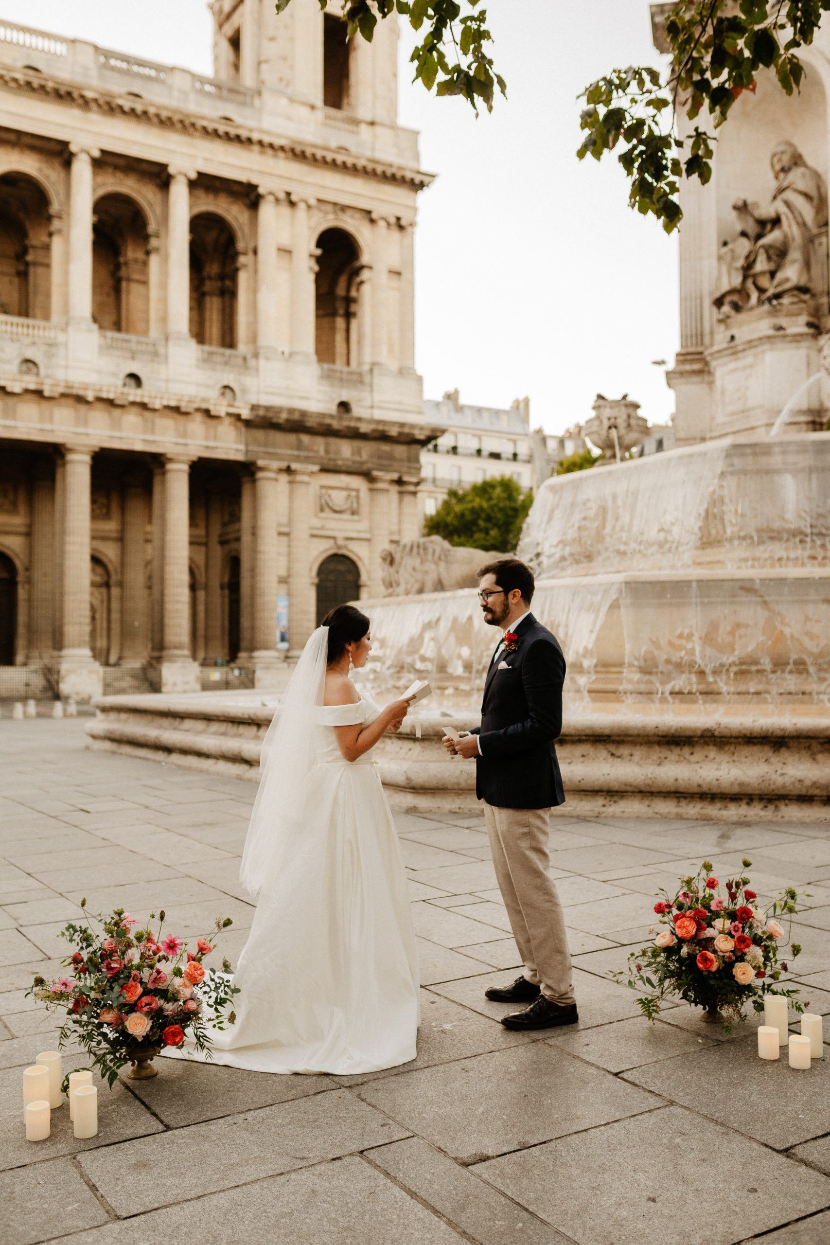 The Paris Elopement - All-inclusive & stress-free elope in Paris